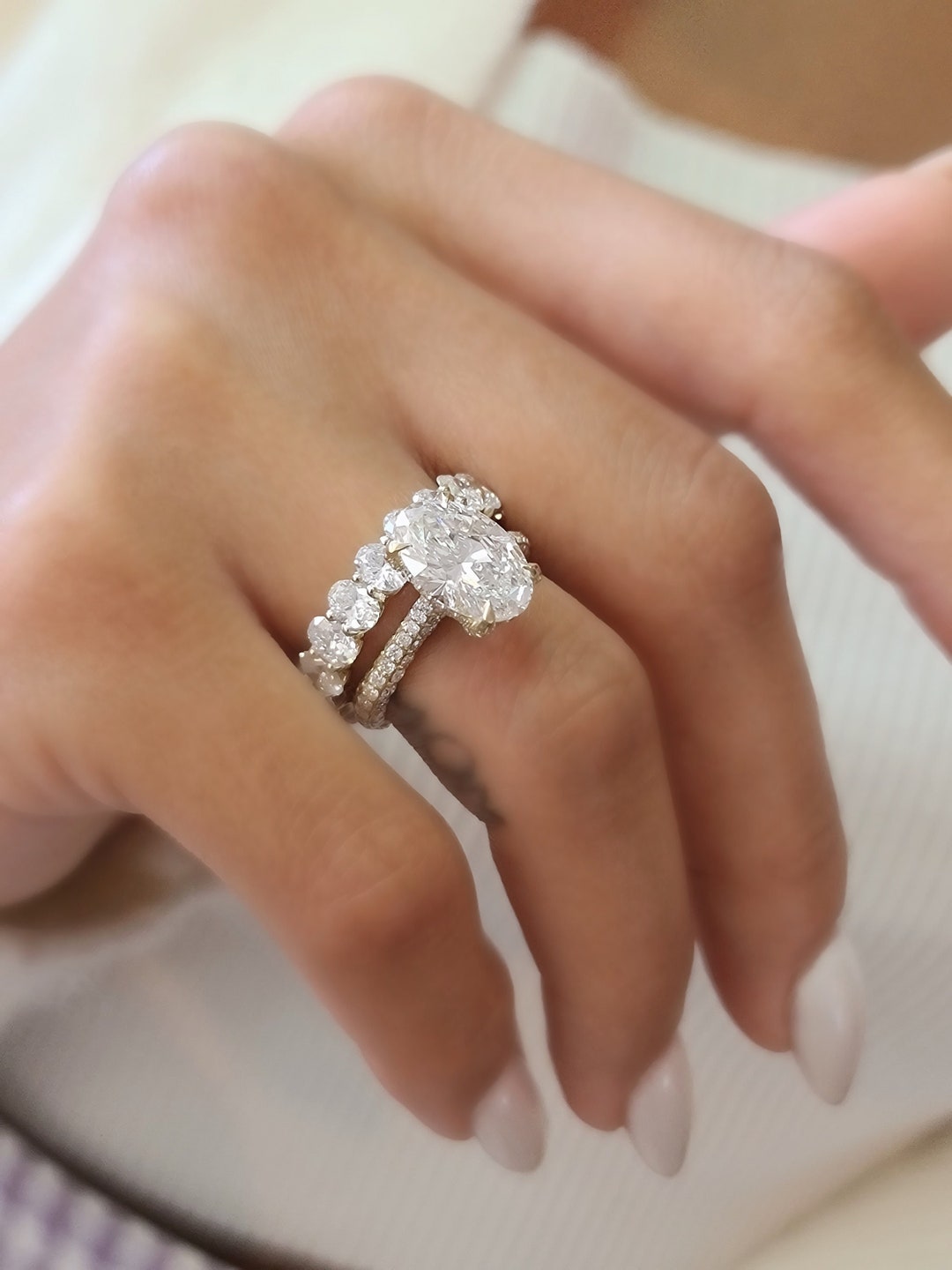 3 Carat Oval E/VVS IGI Certified 4.25 Total Lab Grown Diamond Ring With ...