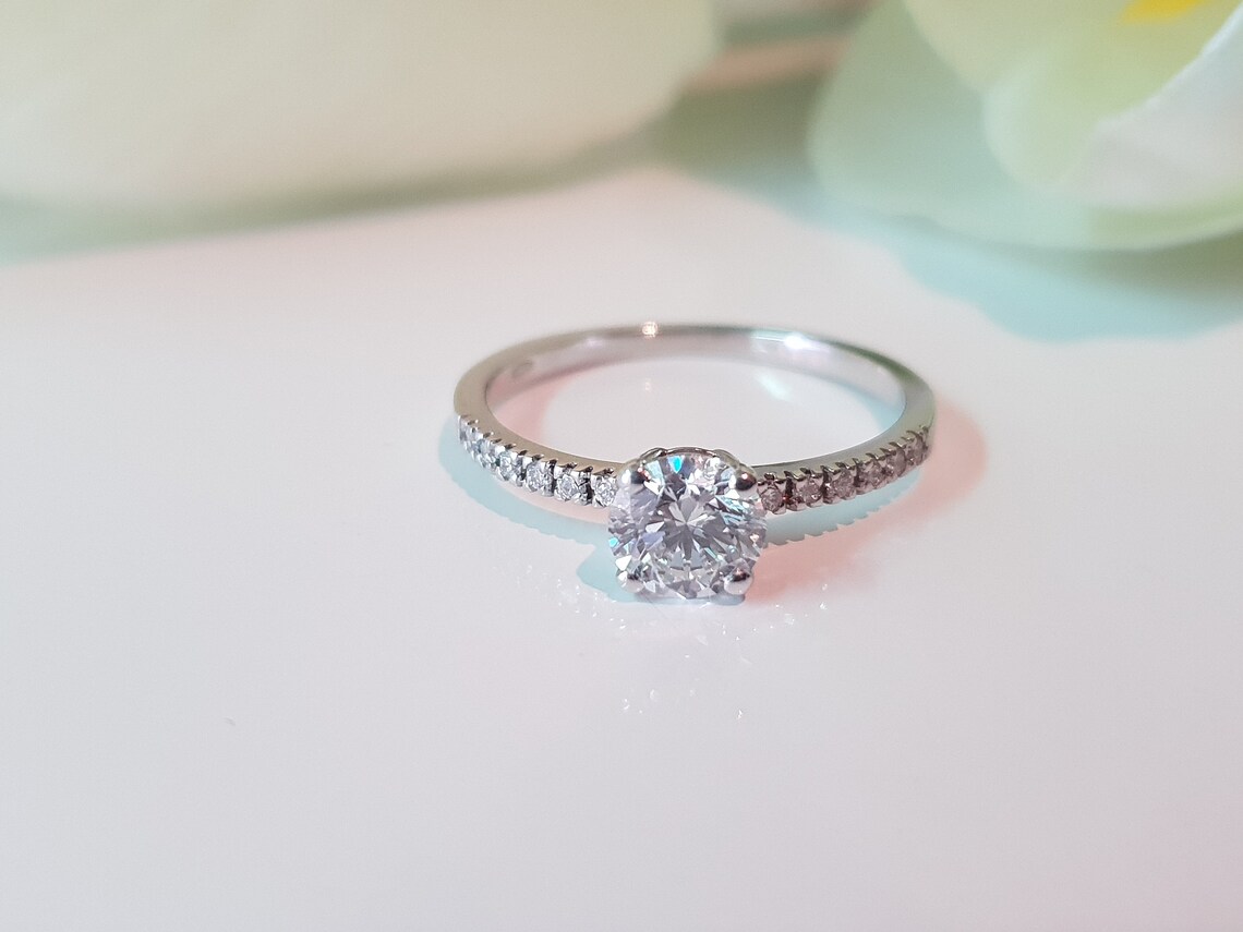 1 Ct Round Brilliant Cut Diamond Solitaire Engagement Ring - Etsy