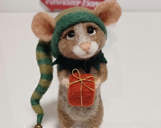 Needle Felted Mouse Elf, Santa's Helper, Cute Christmas Elf, Christmas ...