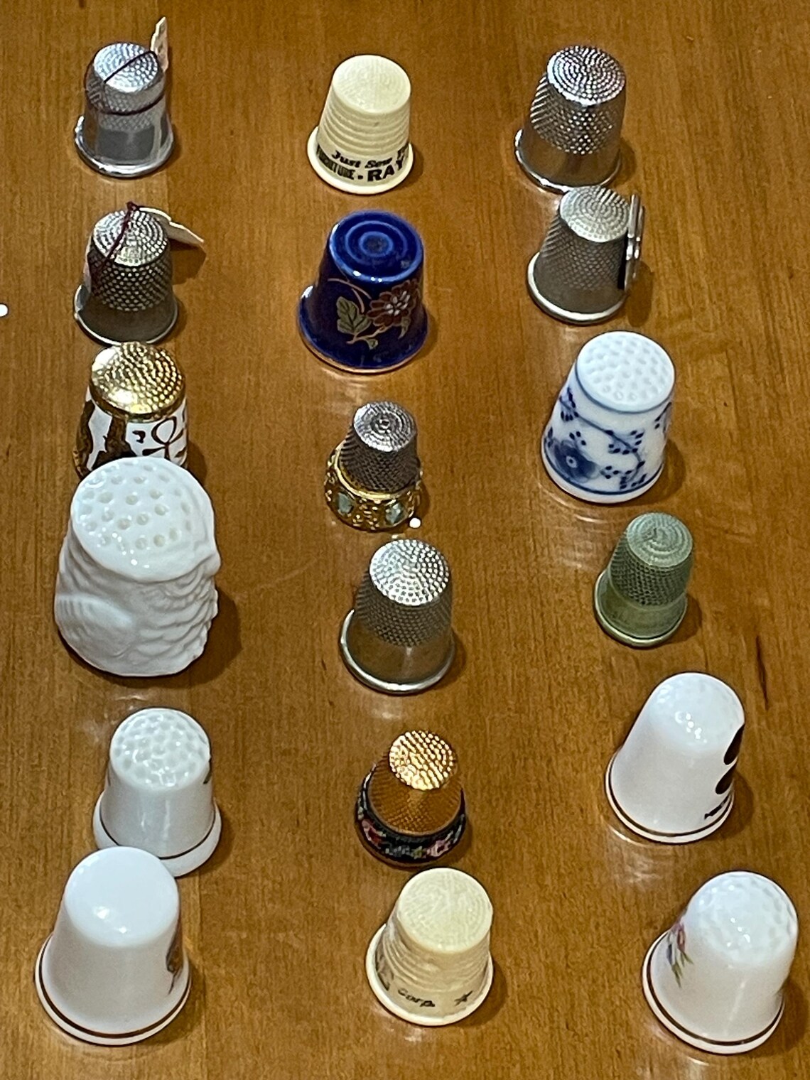 Eighteen 18 Collectible Vintage or Antique Sewing Thimbles Metal ...
