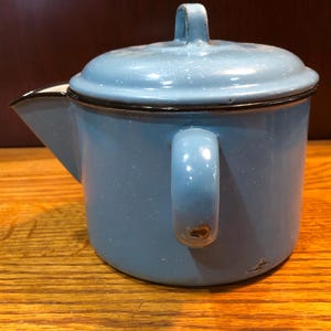 Vintage Enamelware Spouted Pot With Lid - Etsy