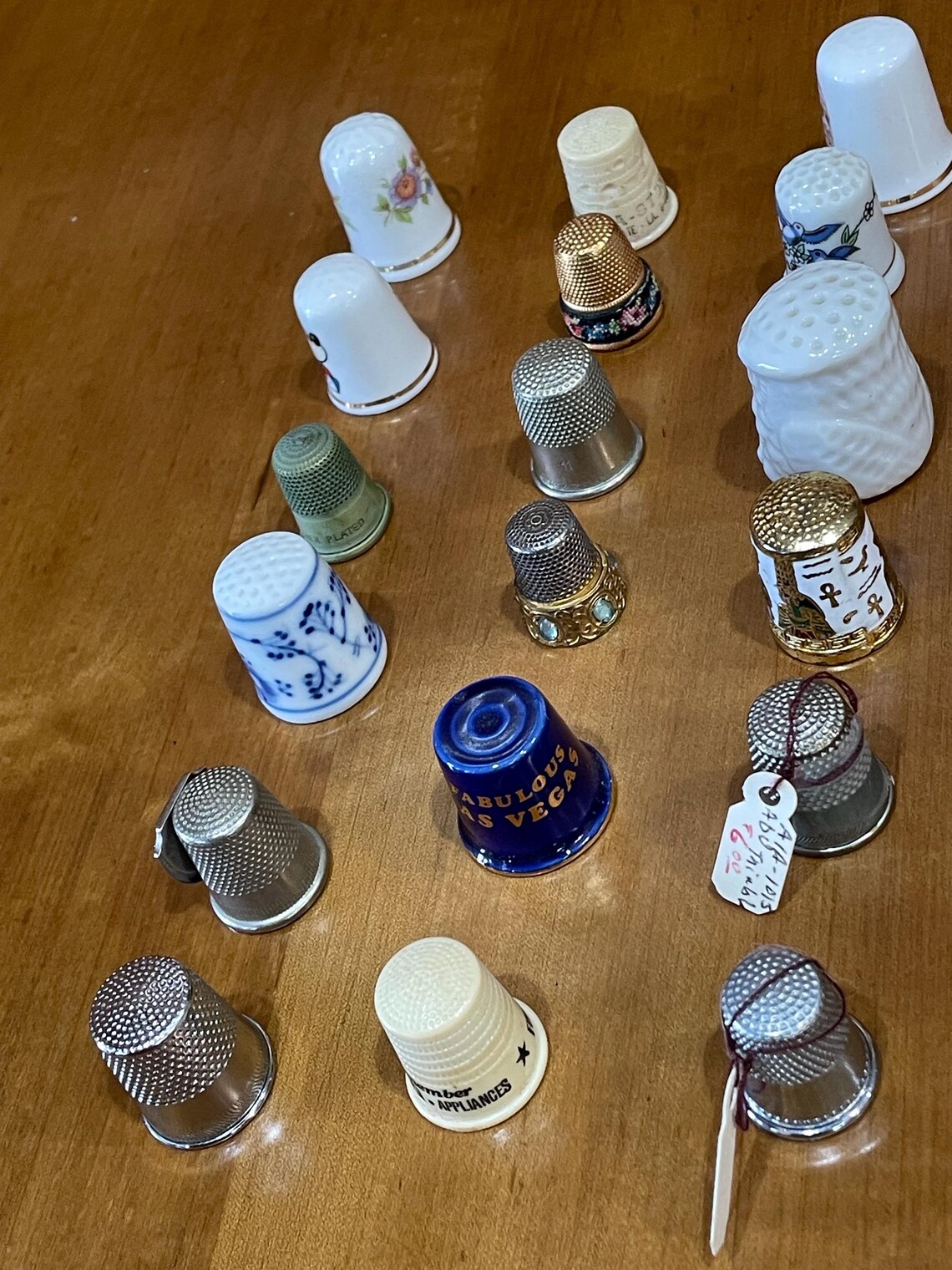 Eighteen 18 Collectible Vintage or Antique Sewing Thimbles Metal ...