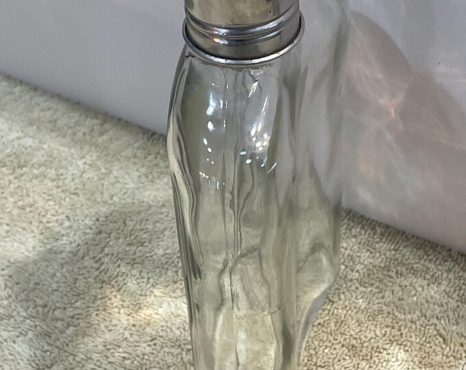 Vintage Art Deco Style Ribbed Curved Glass Flask Spirits Whiskey Whisky ...