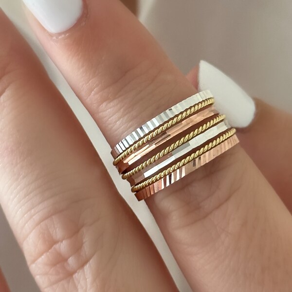 Seven Days Ring - Etsy