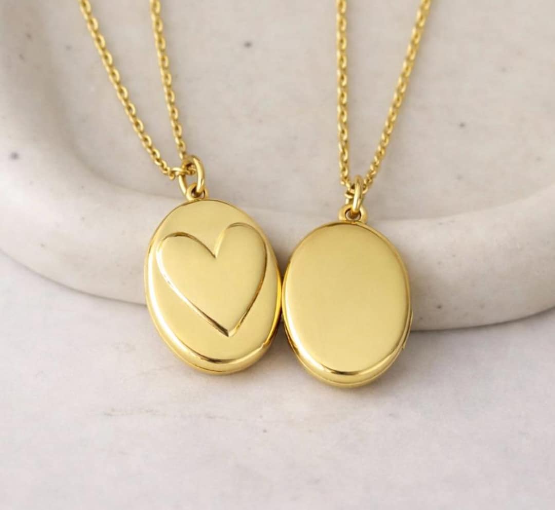 Photo Locket Necklace, Openable Picture Locket, Oval Heart Pendant Gold ...