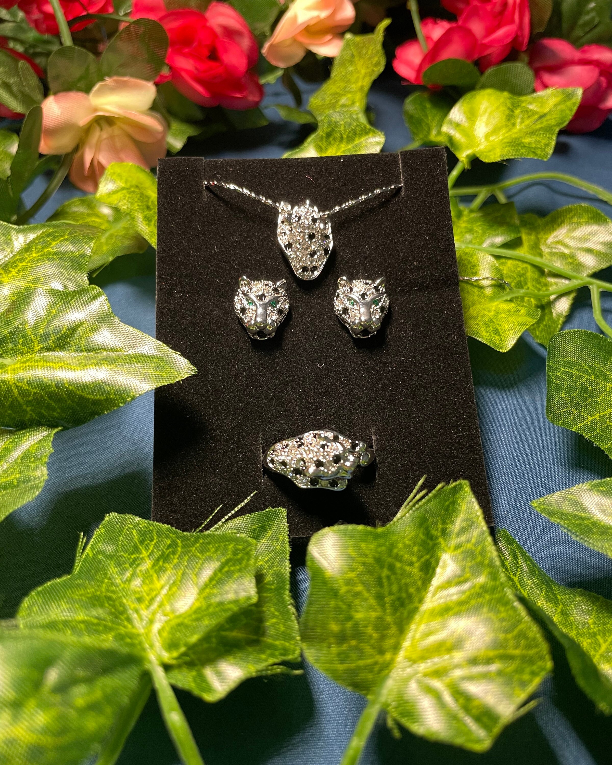 Animal-inspired Jaguar Jewelry Set. Necklace Earrings and - Etsy
