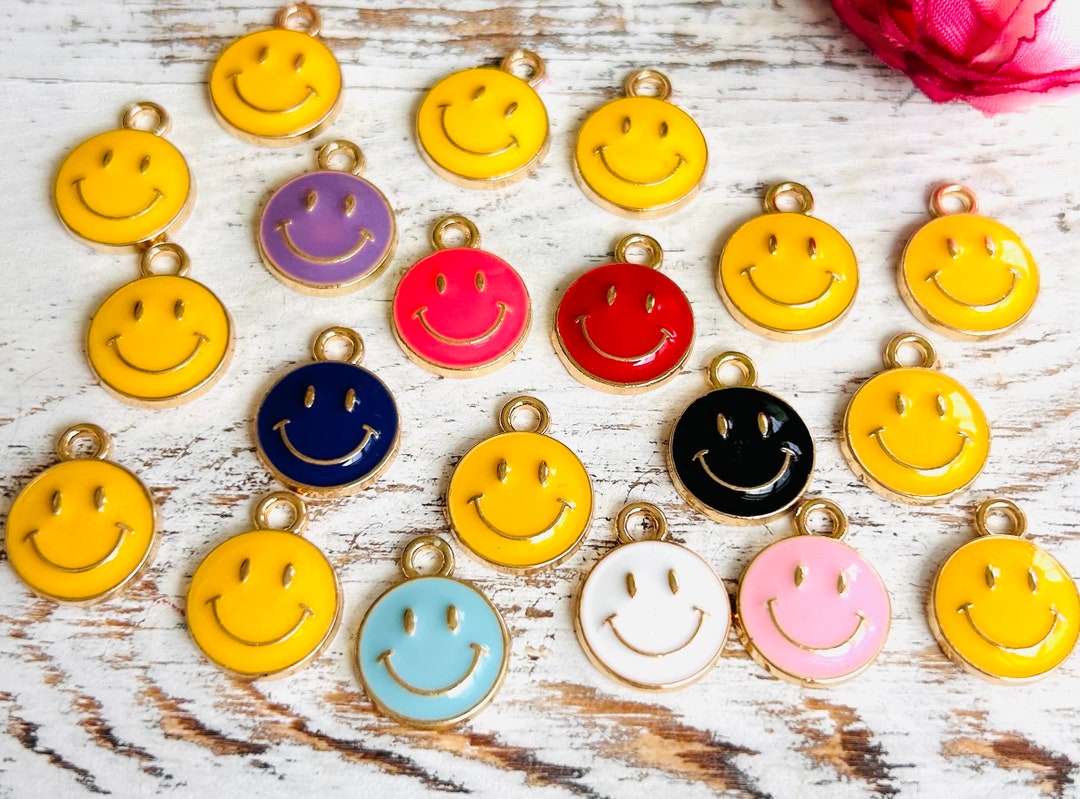 10 Smiley Face Charms Gold Jewelry Charms Bulk Charms Set of 10 Charms ...