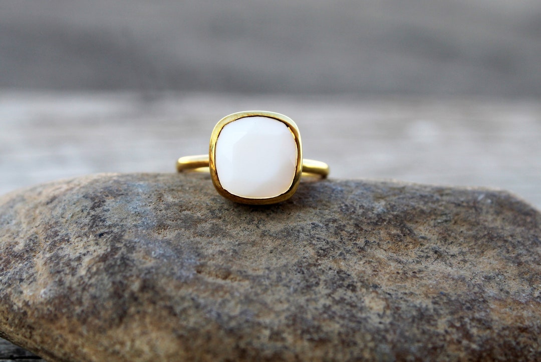 White Agate Ring / Sterling Silver Ring / 9 Mm Cushion Ring / Dainty ...