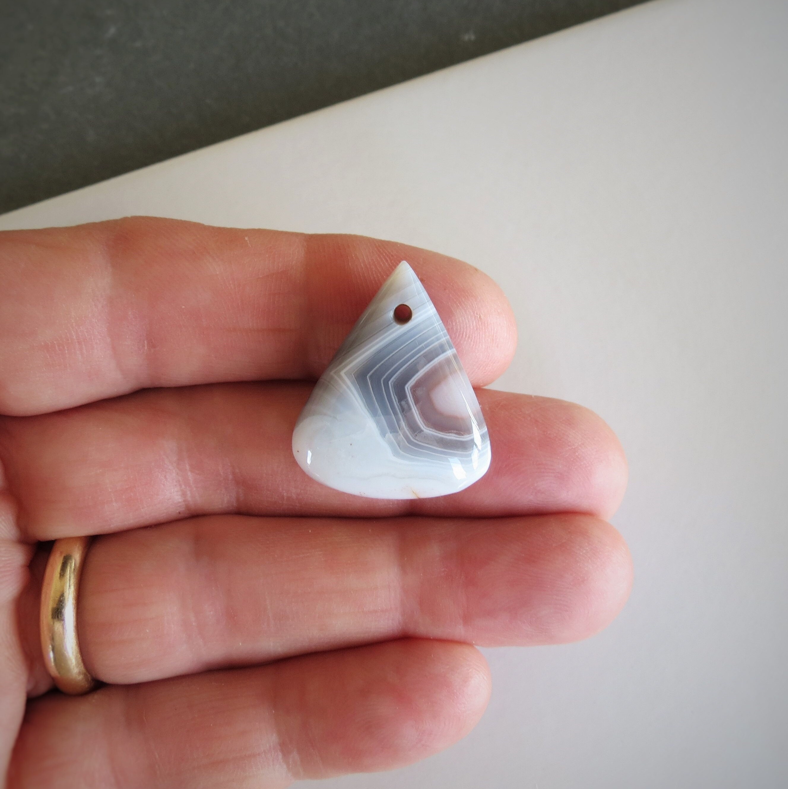 Botswana Agate, Banded Chalcedony, Gray and Pinky Beige, Small Triangle ...