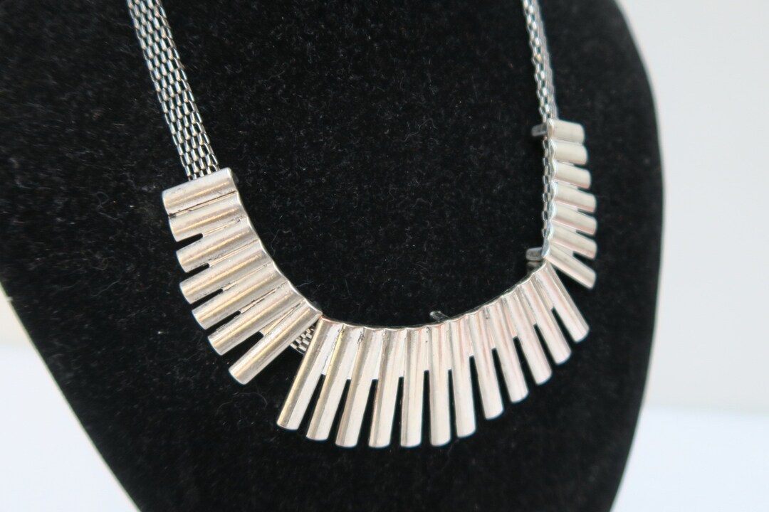 Silver Metal Bib Necklace, OPIA Brutalist Necklace - Etsy