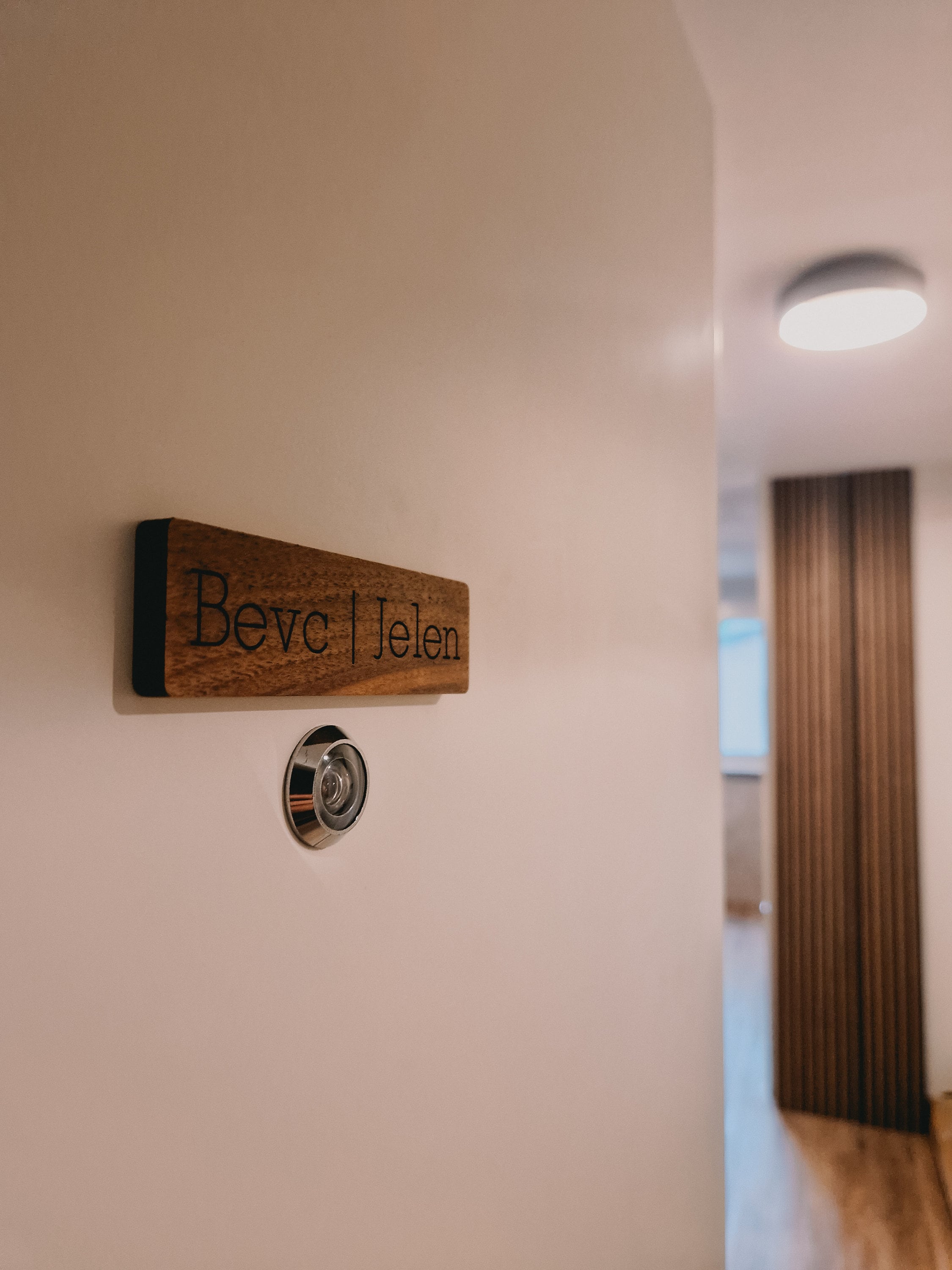 Personalized Wooden Door Sign Name Plate Letterbox Sign Doorbell Sign ...