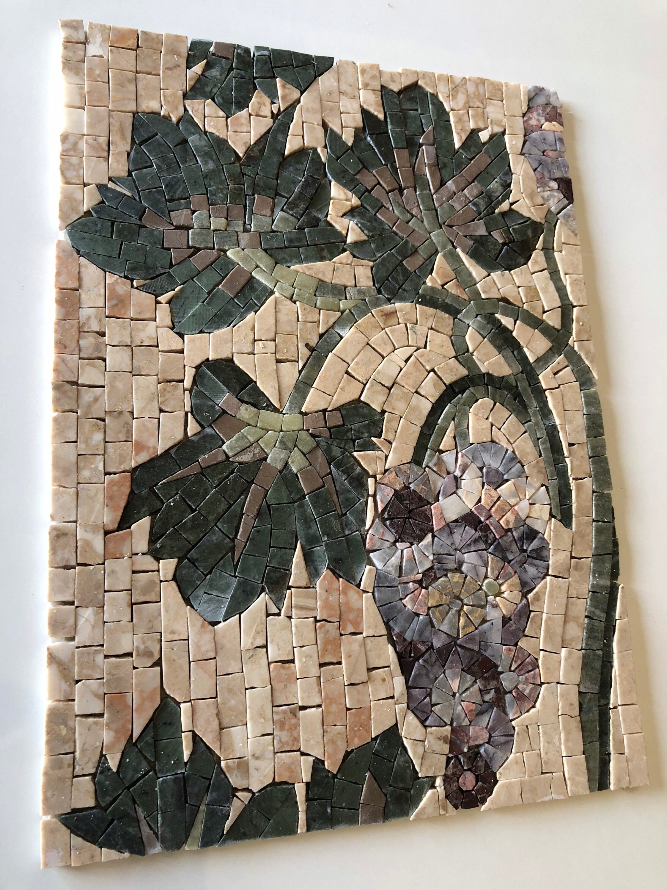 Grapes Mosaic Trivet- Mosaic Artwork Centerpiece - Etsy