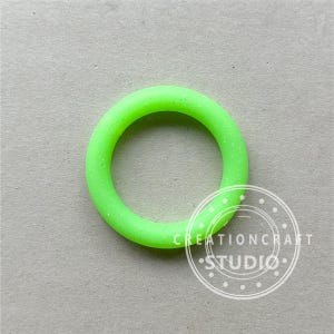 65mm Silicone Glitter Loop, Cyclic Glitter Silicone Ring, O Ring Beads ...