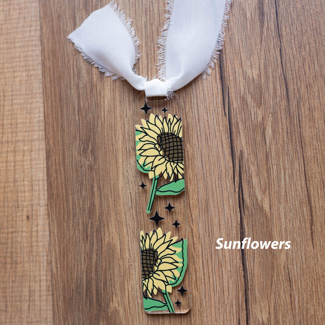 Surf and Pages: Fun Summer Cute Bookmark for Book Lovers Beach-themed ...