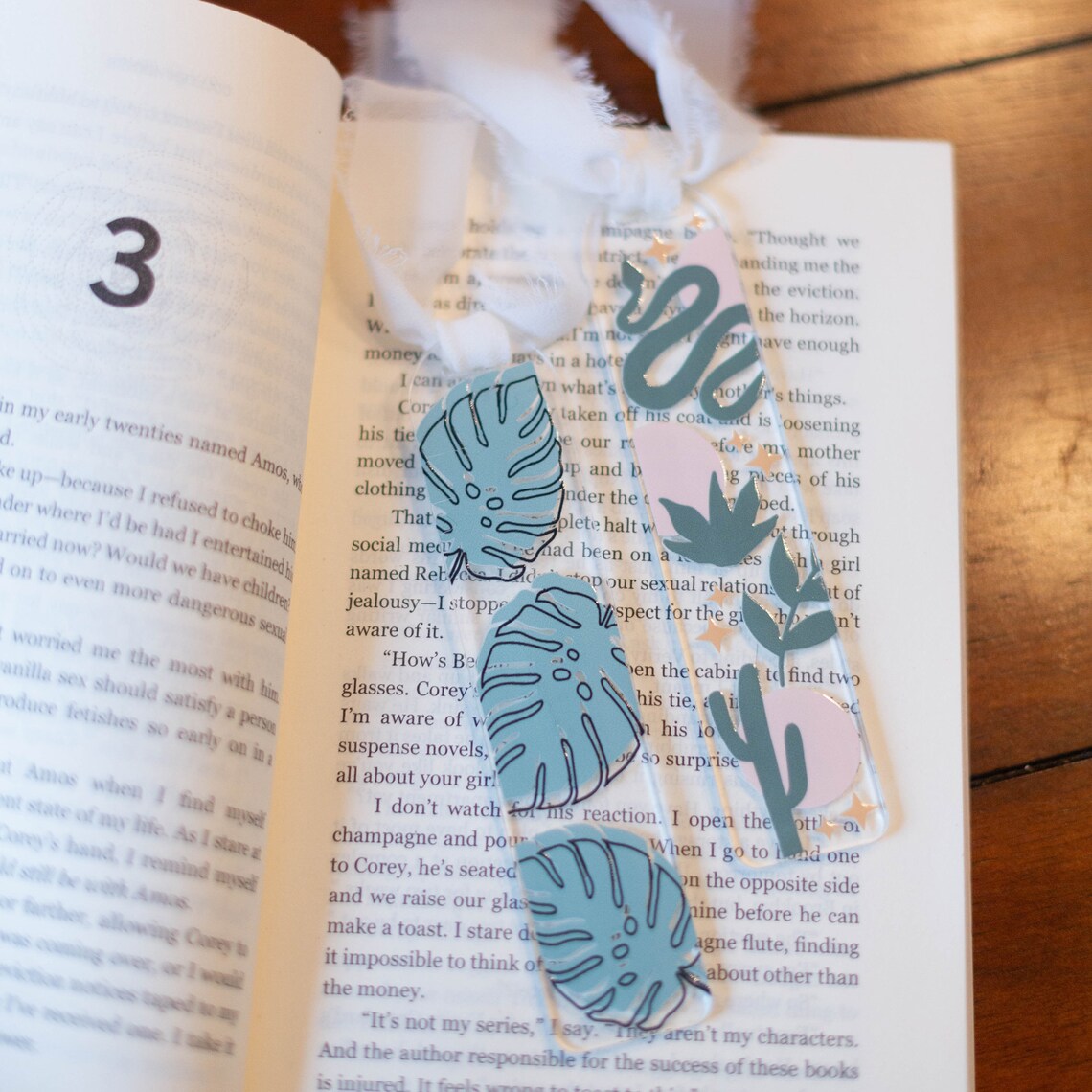 Surf and Pages: Fun Summer Cute Bookmark for Book Lovers Beach-themed ...