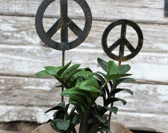 Outdoor Peace Sign | Etsy