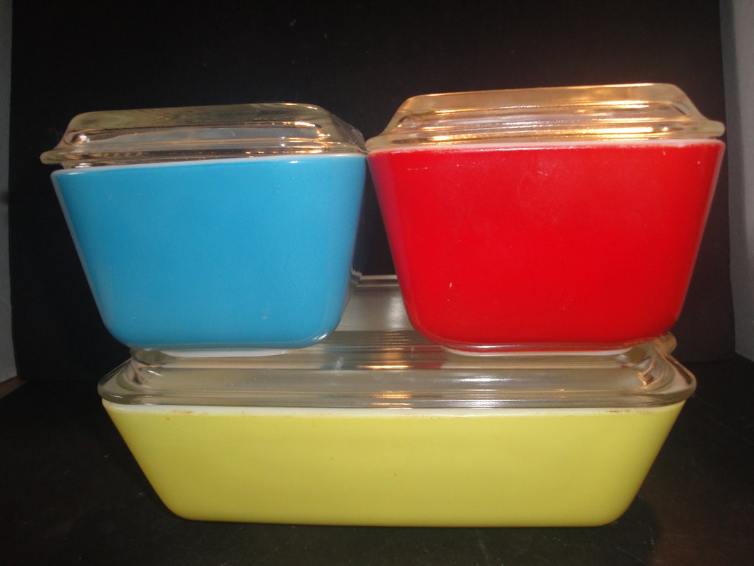 A Beautiful 8 Piece Pre-owned Vintage Pyrex Primary Color Refrigerator ...