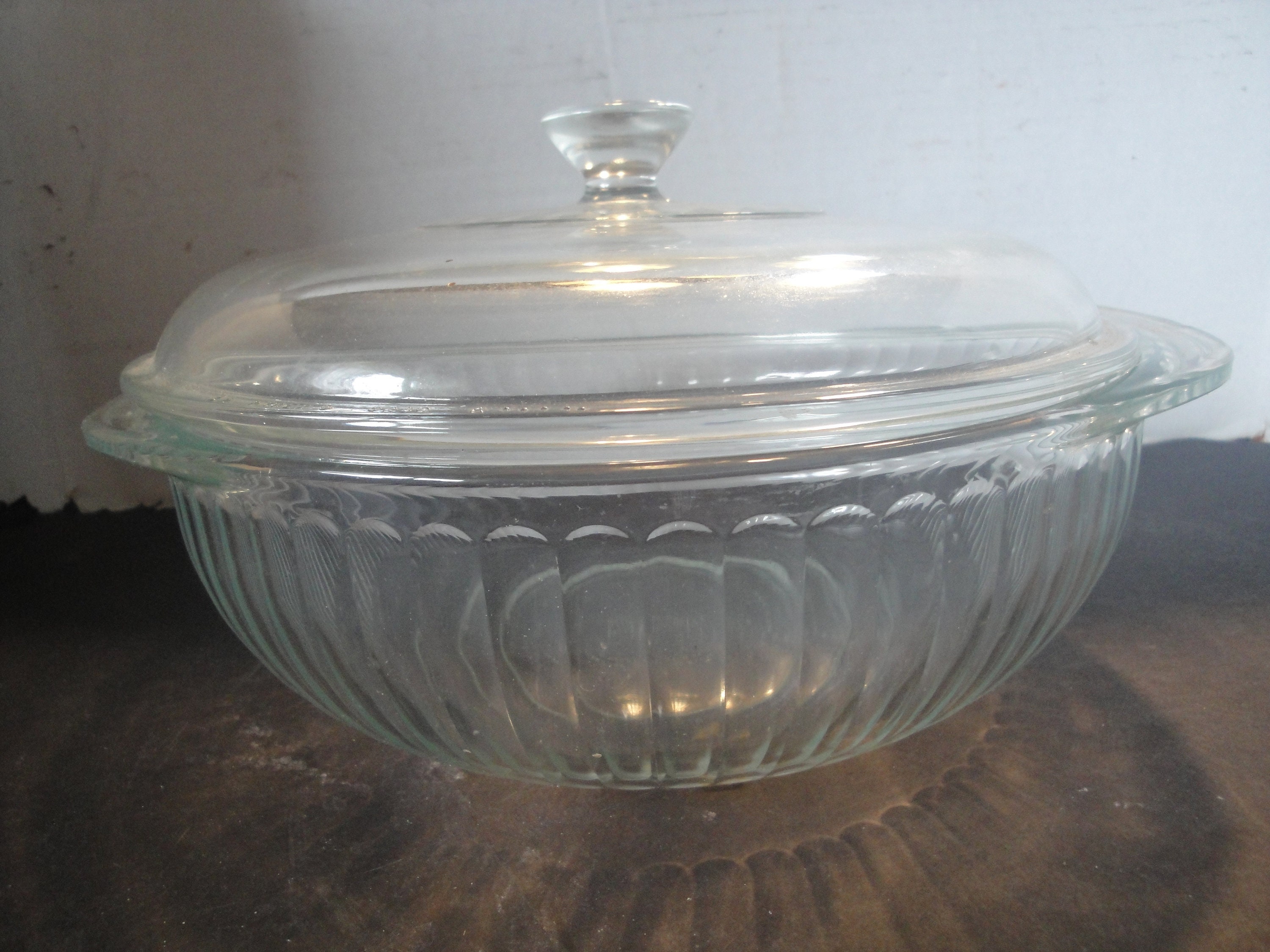 Vintage Pyrex Clear Glassed Ribbed Casserole Dish With Matching Pyrex ...