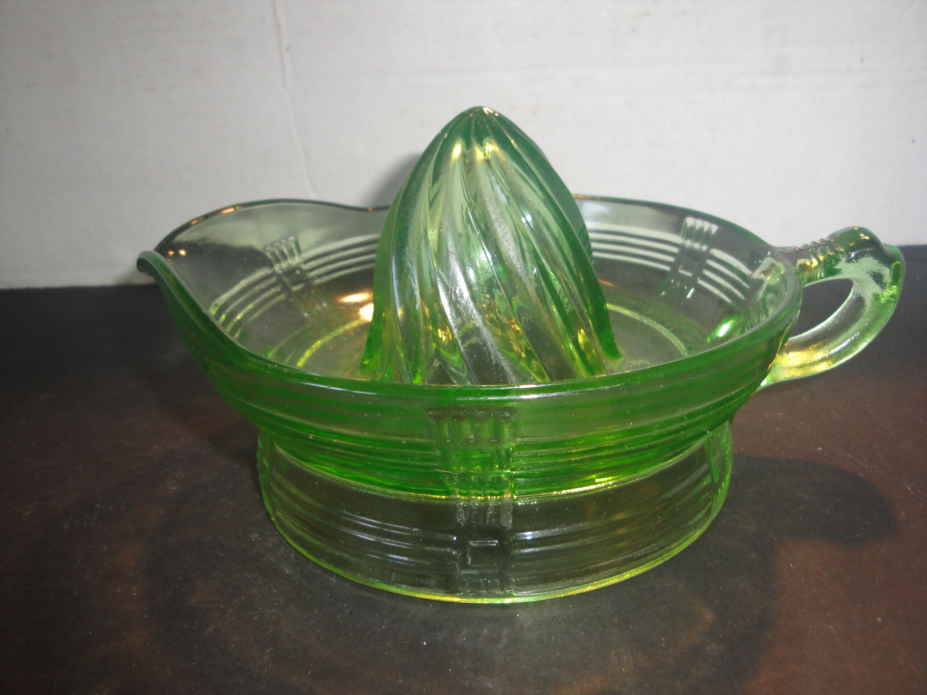 Vintage Hazel Atlas Orange Reamer, Green Depression Glass Lemon Reamer ...