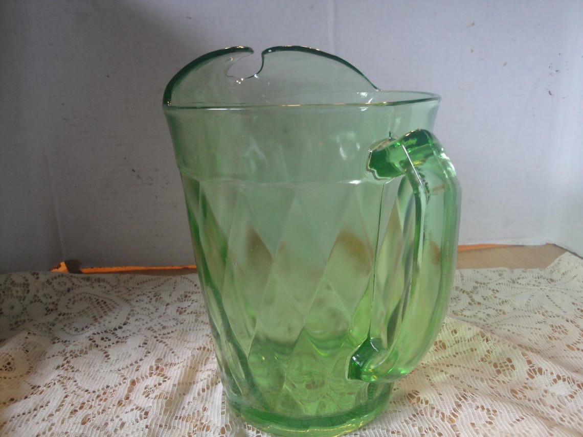 Vintage Hazel Atlas Harlequin Diamond Pattern Green Uranium Vaseline ...
