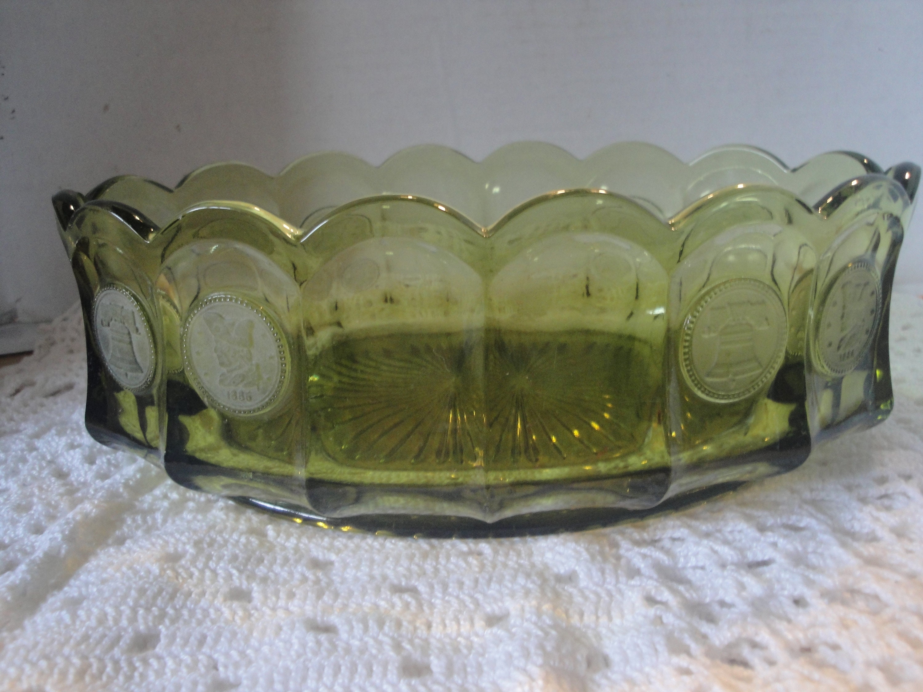 Fostoria Coin Glass Oval Bowl/dish Vintage Avocado Green or - Etsy