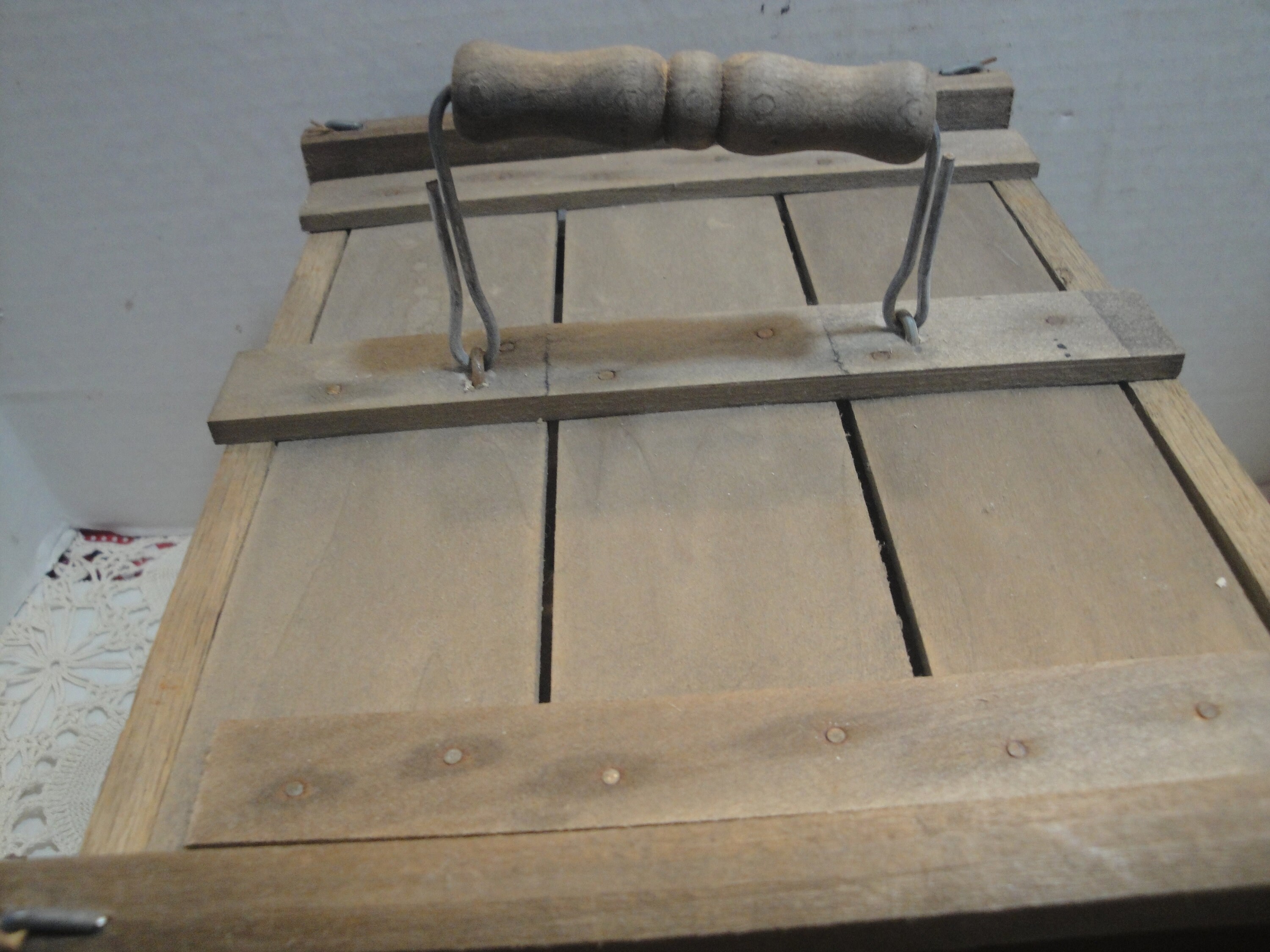 Small Antique Egg Crate " HEN EGG CO. " Sample - Holds 18 Eggs With ...