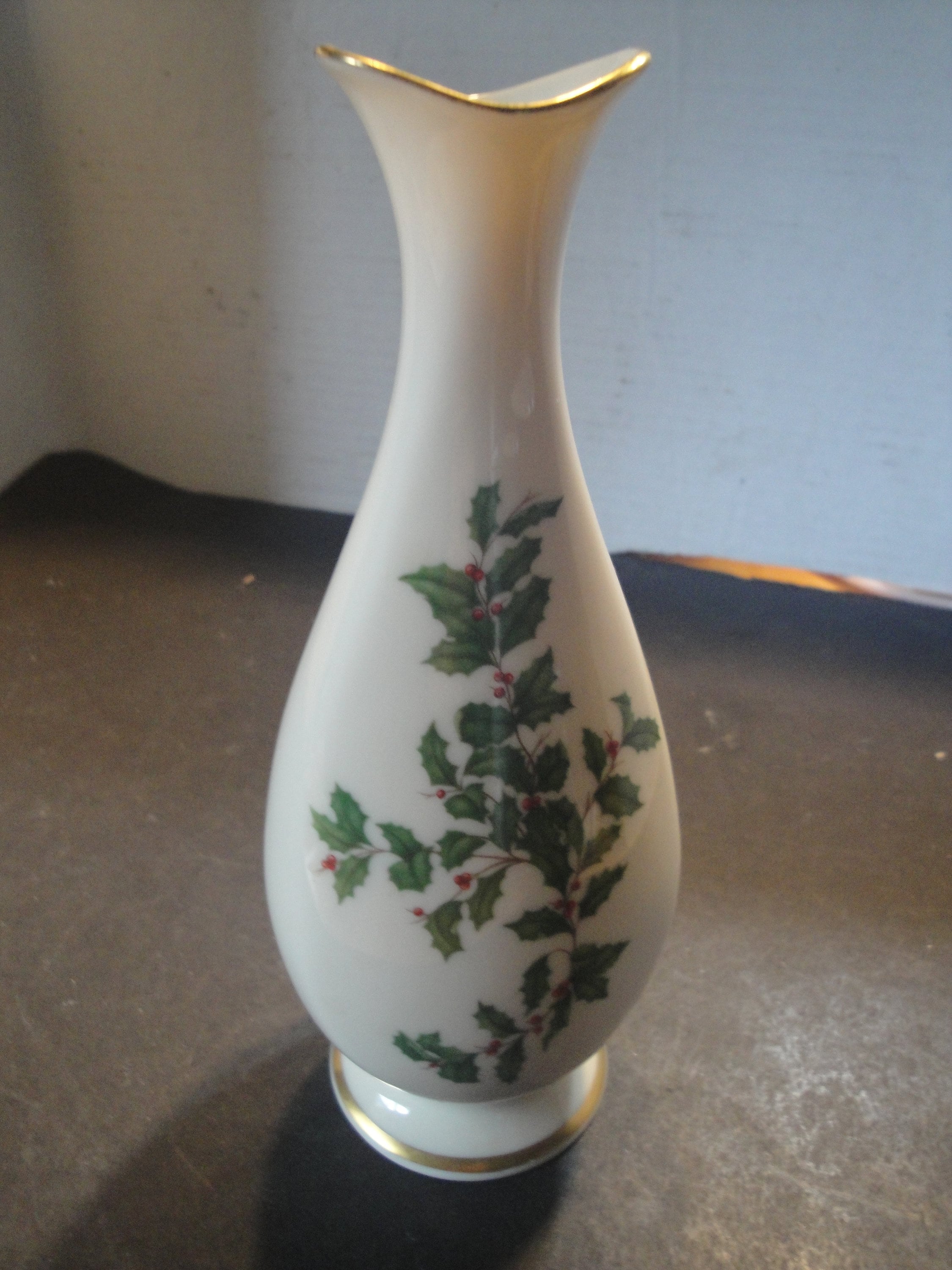 Vintage Bud Vase Lenox Holiday Green and Red Holly Pattern - Etsy
