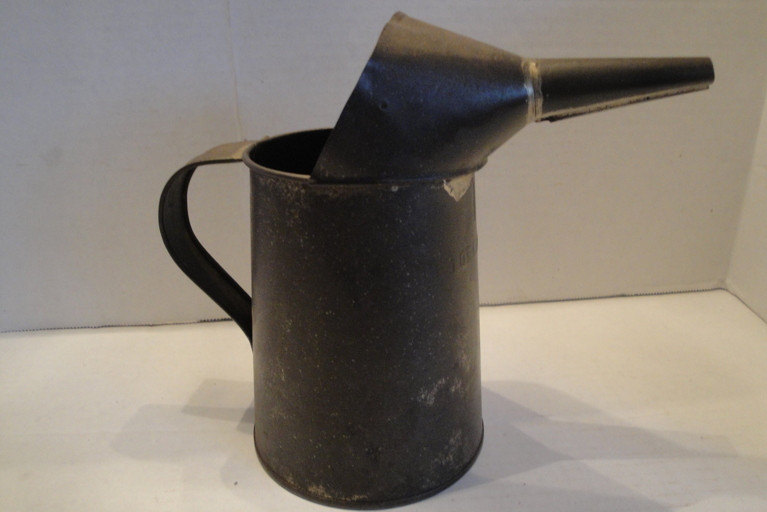 Old Farm Primitive Tool, Pitcher Oil Can, Marked 1 Qt. Liquid - Etsy