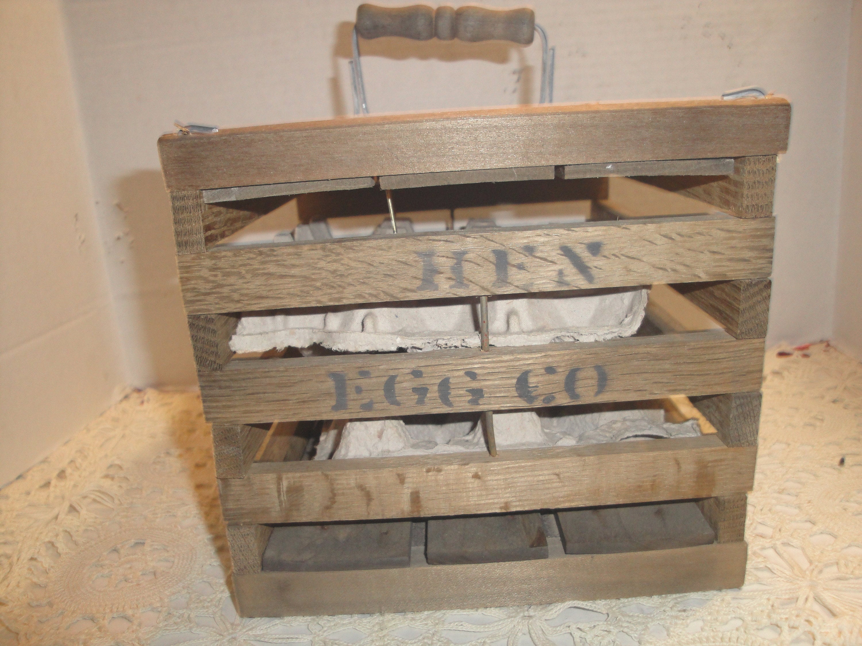 Small Antique Egg Crate " HEN EGG CO. " Sample - Holds 18 Eggs With ...