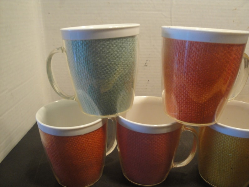 Vintage Insulated Plastic Mugs. Retro Pastel Colors With Burlap Mid ...
