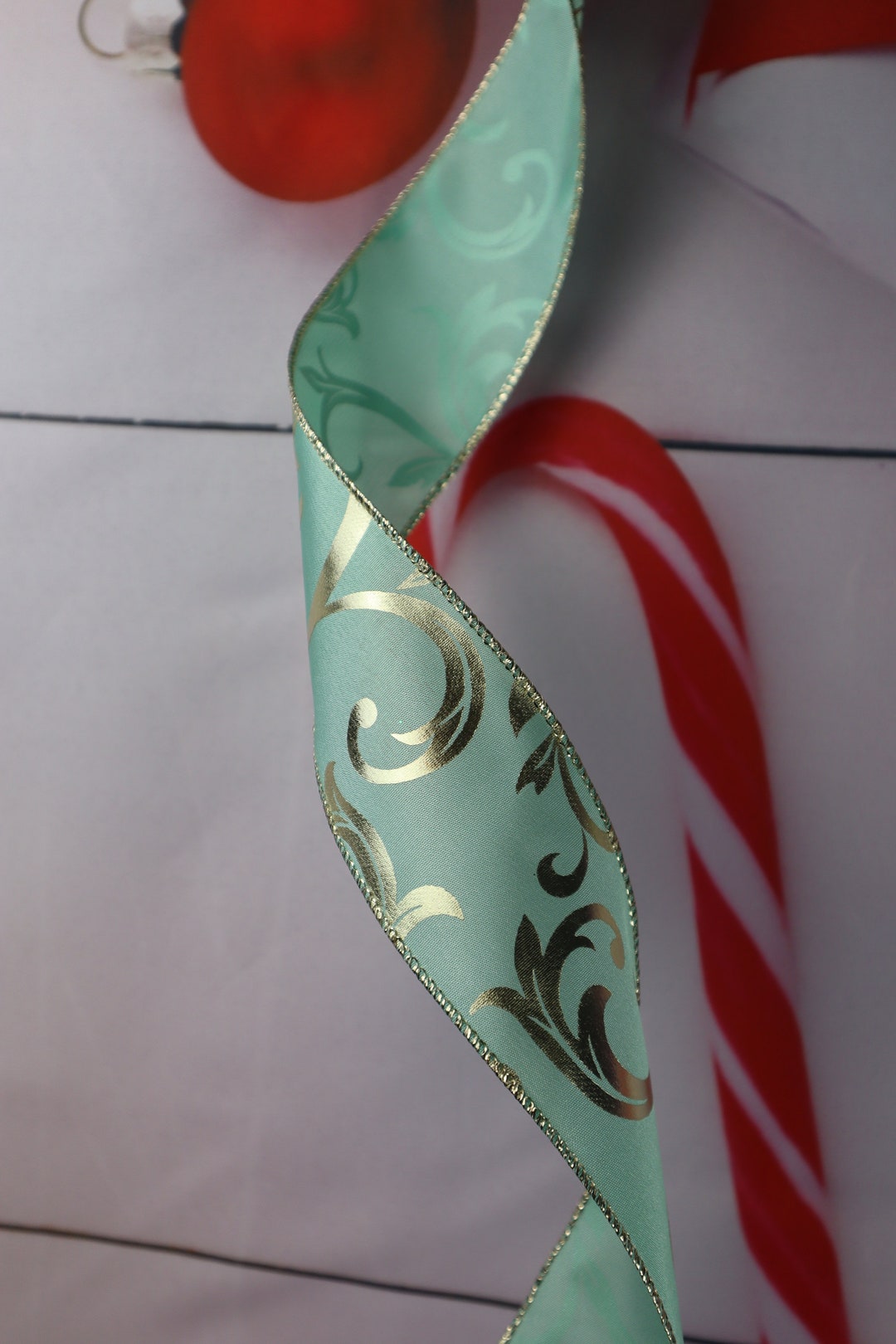 Wired Green and Gold Ribbon, Christmas Ribbon, 2.5" Wide, 18 Feet ...