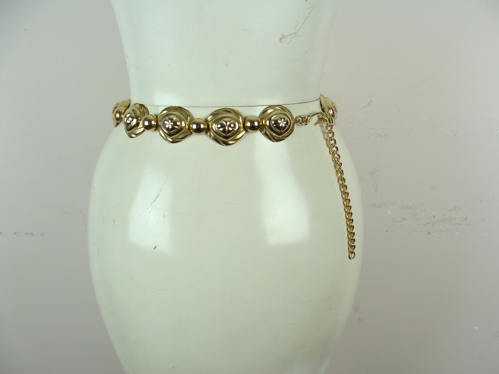 Vintage Chain Belt 70s Textured Raised Concho Medallion 1970s - Etsy