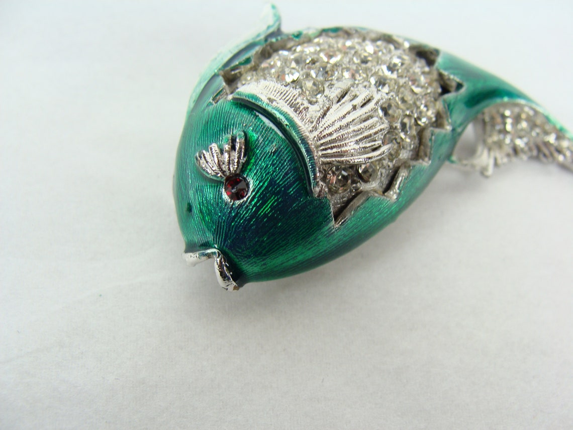 Vintage Rhinestone Fish Brooch 50s Unsigned Jomaz Green Enamel | Etsy