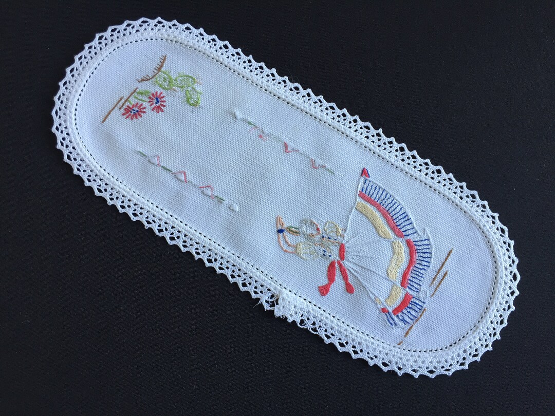 Vintage Collectible Hand Embroidered Sandwich Doily With Mexican Dancer ...