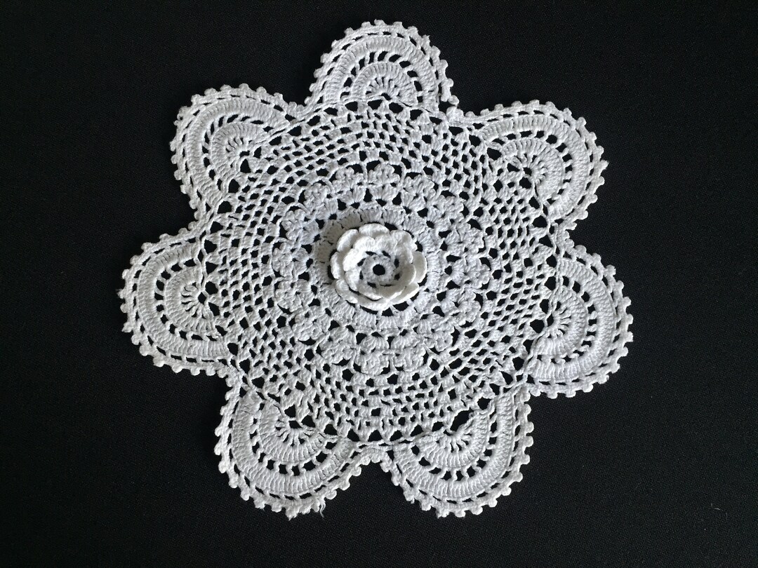 Small Crochet Lace Doily With Raised Irish Rose in the Centre - Etsy