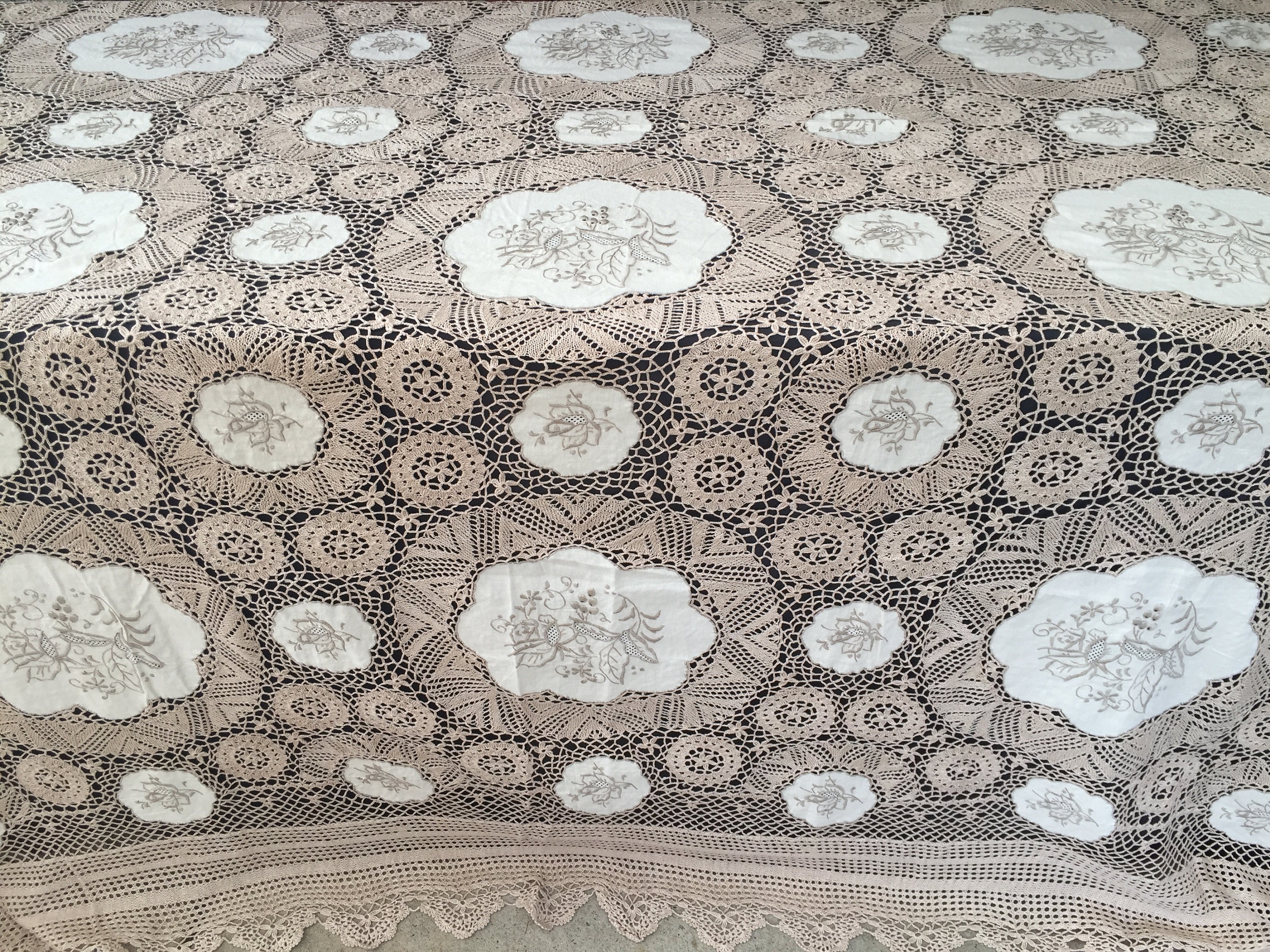 Hand Embroidered Ivory/ecru Large Bed Cover or Tablecloth With Knitted ...