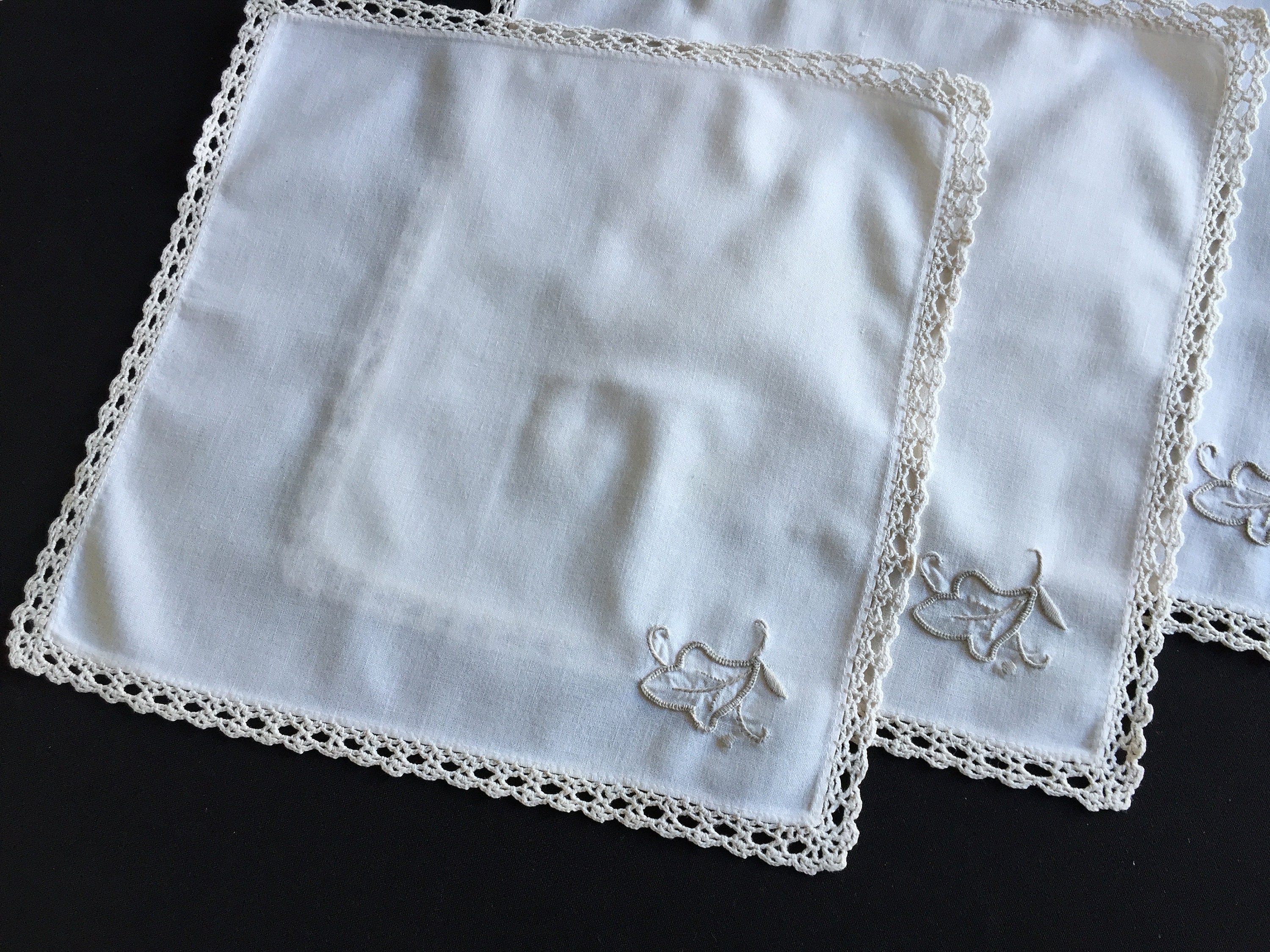 3 Hand Embroidered Vintage Napkins With Crochet Lace Edging - Etsy