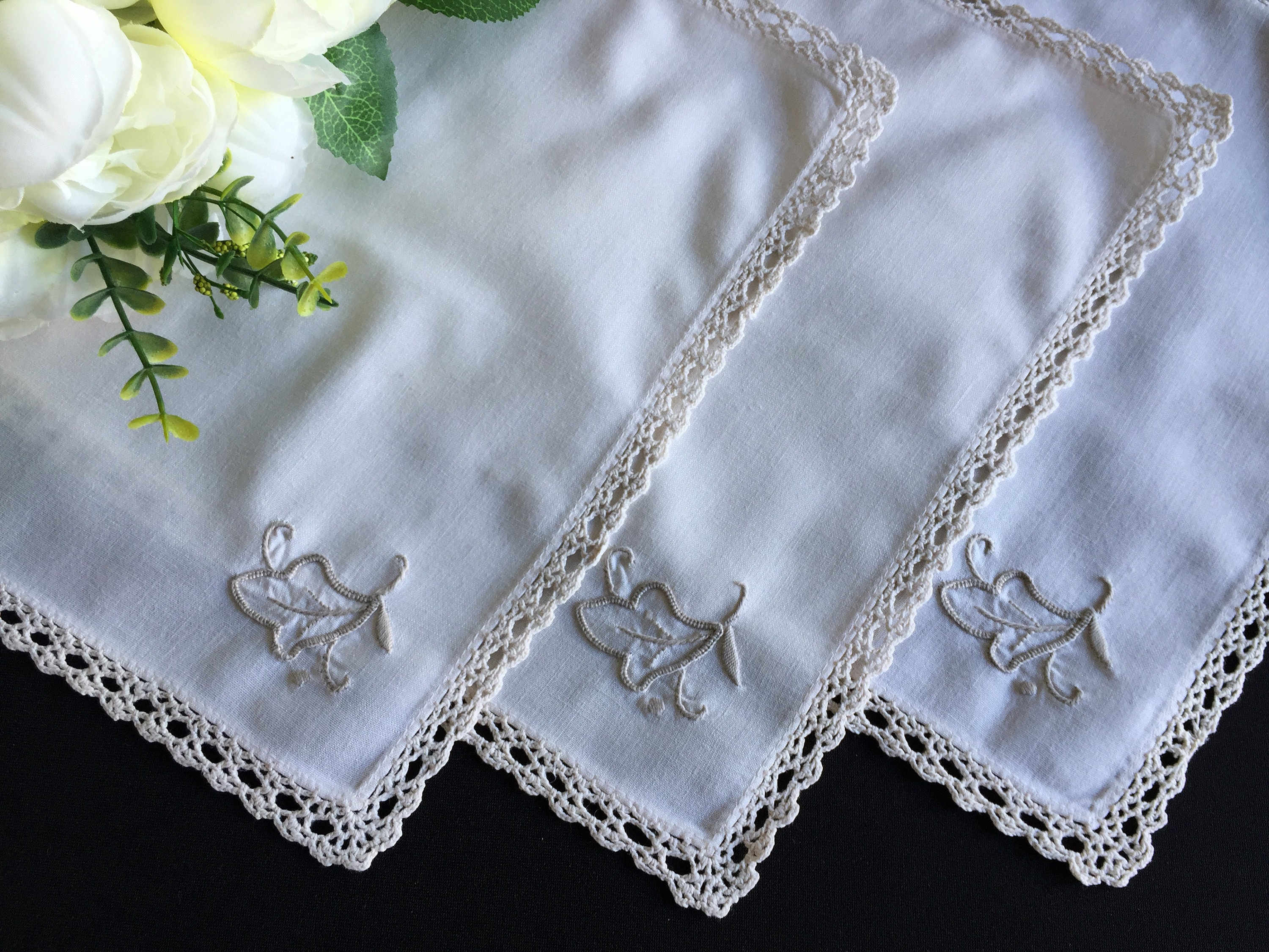 3 Hand Embroidered Vintage Napkins With Crochet Lace Edging - Etsy