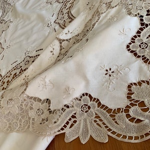Madeira Hand Embroidered Venetian Style Needle Lace Tablecloth - Etsy