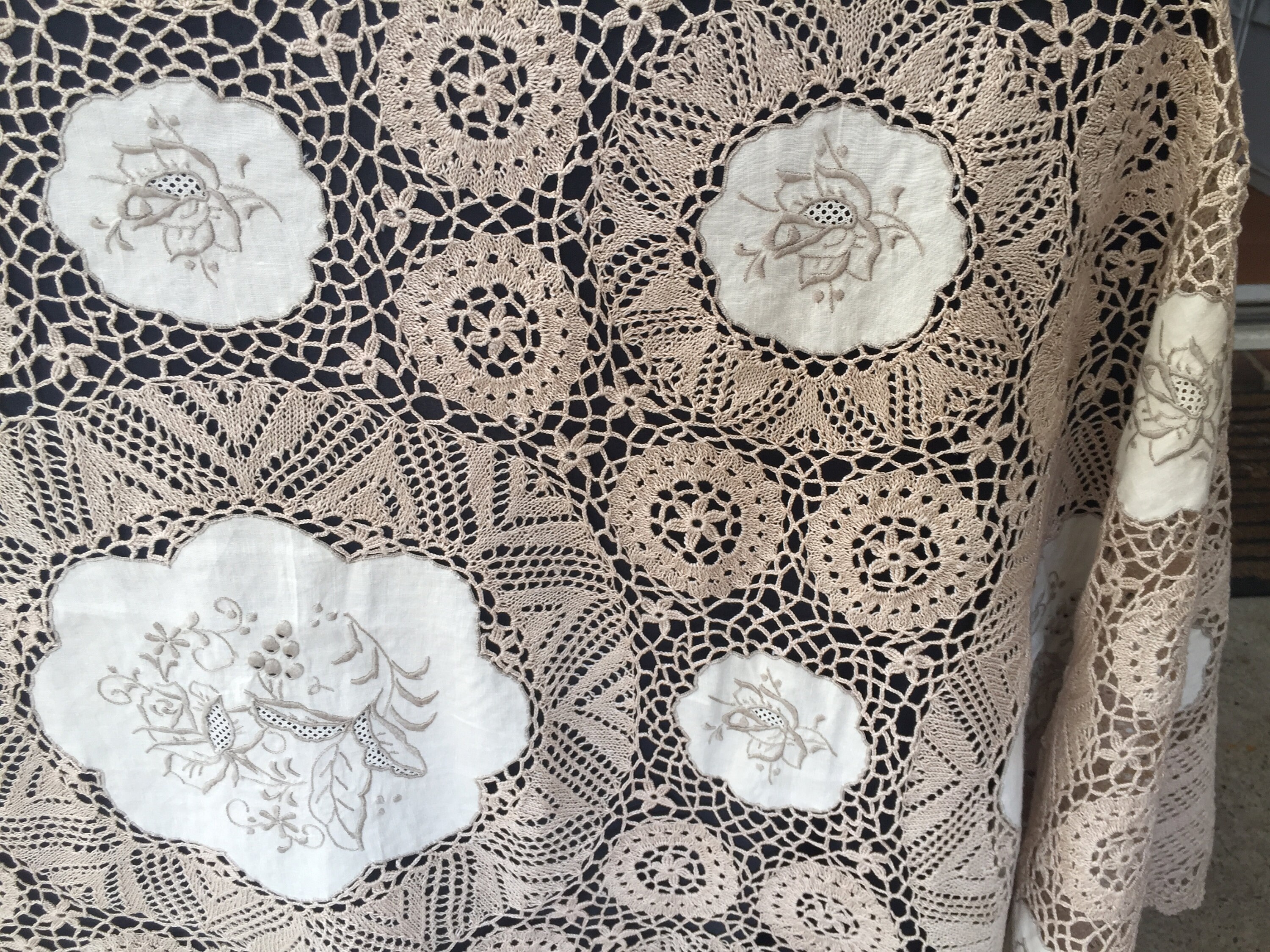 Hand Embroidered Ivory/ecru Large Bed Cover or Tablecloth With Knitted ...