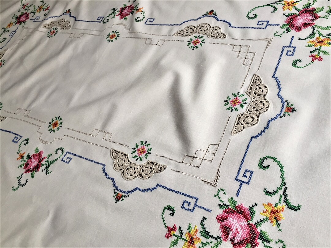 Large Hand Embroidered Ivory Cotton Linen Tablecloth With Crocheted ...