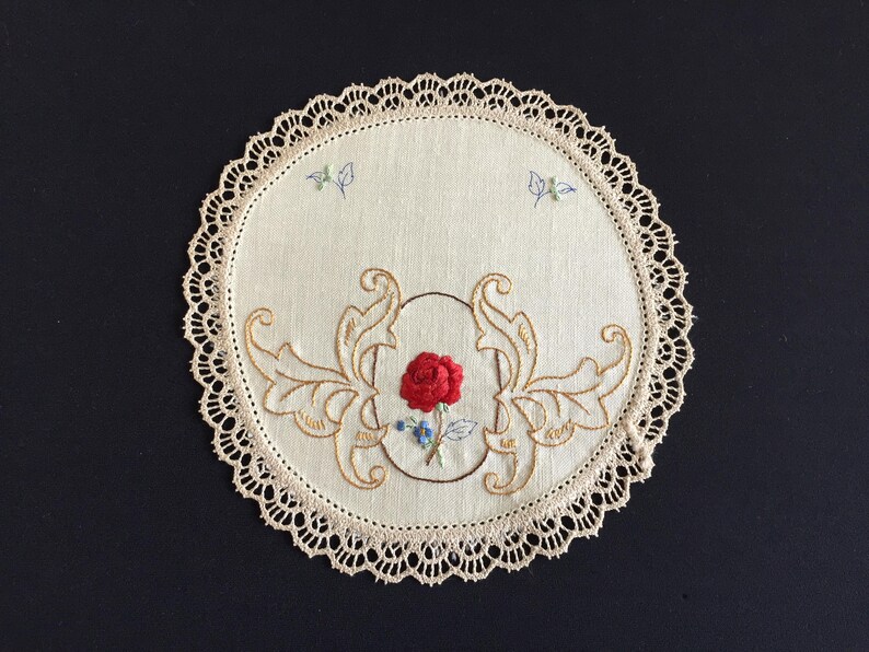 Vintage 8" Unfinished Doily to Embroider: Cameo Rose Pattern - Etsy