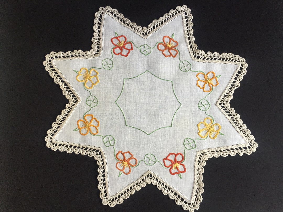 Large Hand Embroidered Vintage Star Shaped Table Centerpiece Doily With ...