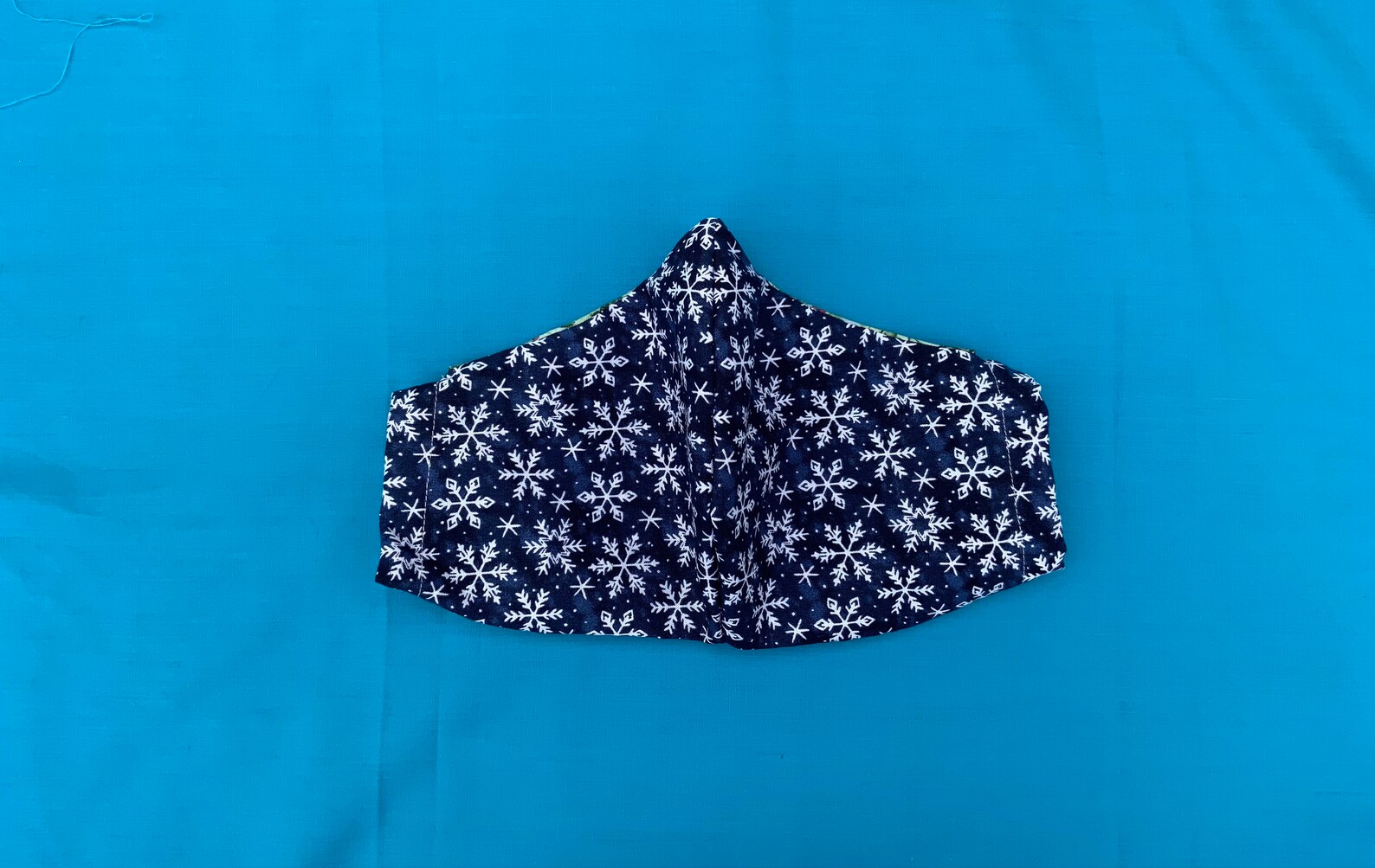 Face Mask holiday Blue Snowflakes - Etsy Canada