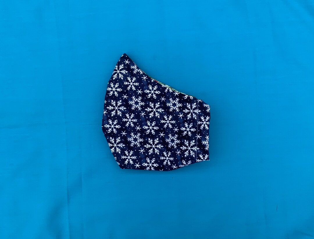 Face Mask holiday Blue Snowflakes - Etsy Canada