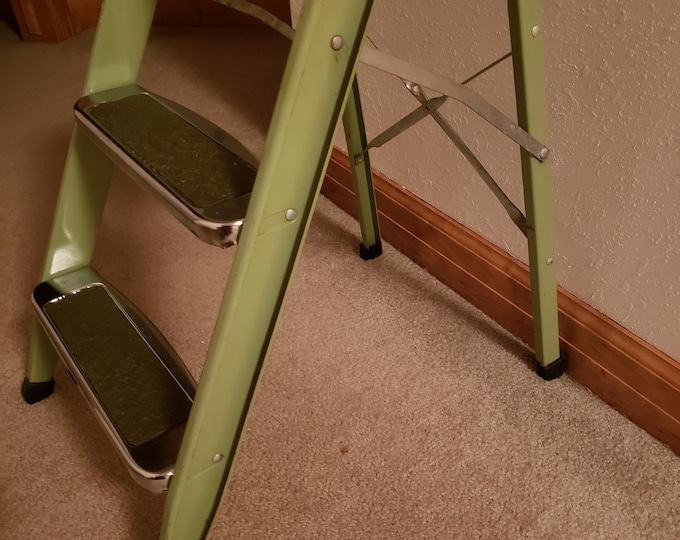 1970s Vintage Avocado Green Step Stool - Etsy