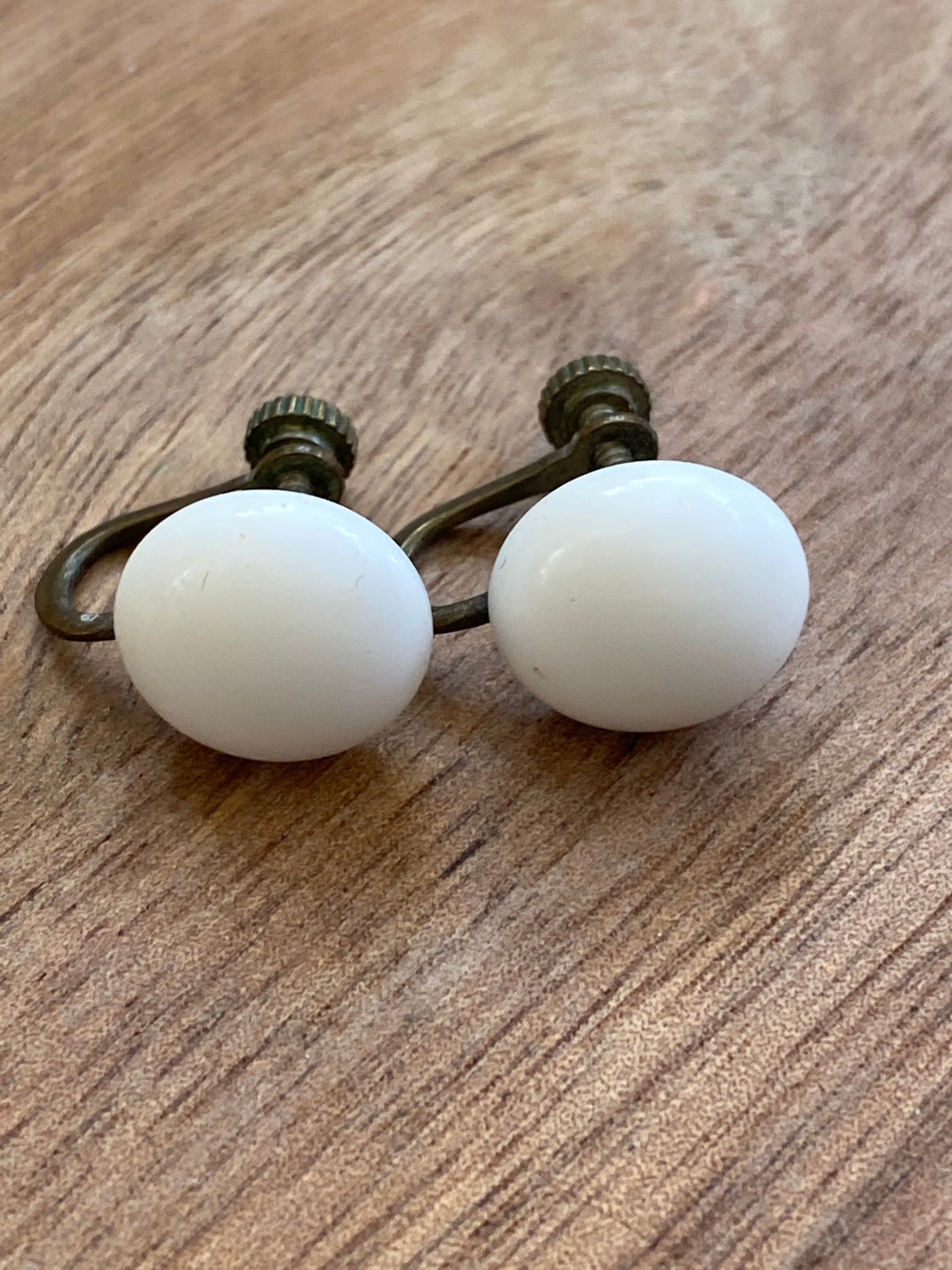 Vintage White Ceramic Button Screw Back Earrings clip Onno Pierce - Etsy