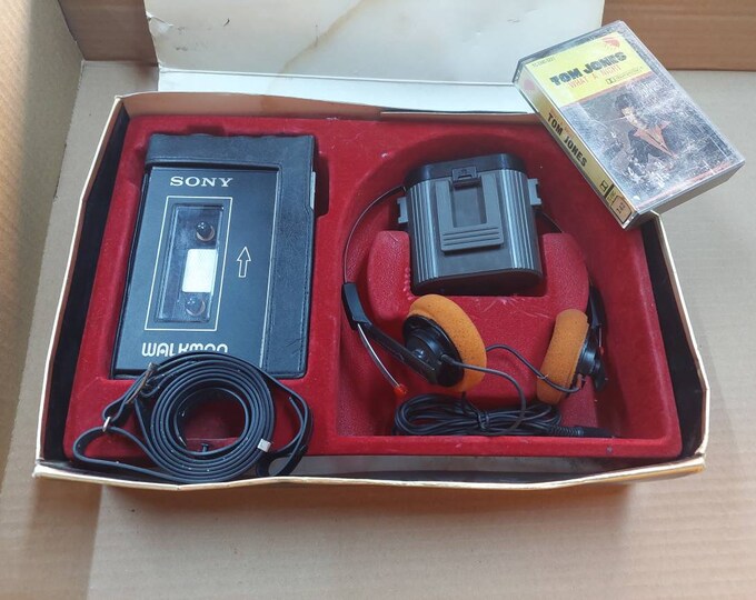 Sony Walkman WM-3 Deluxe Cassette Player 1981 W/box , Headphones ...