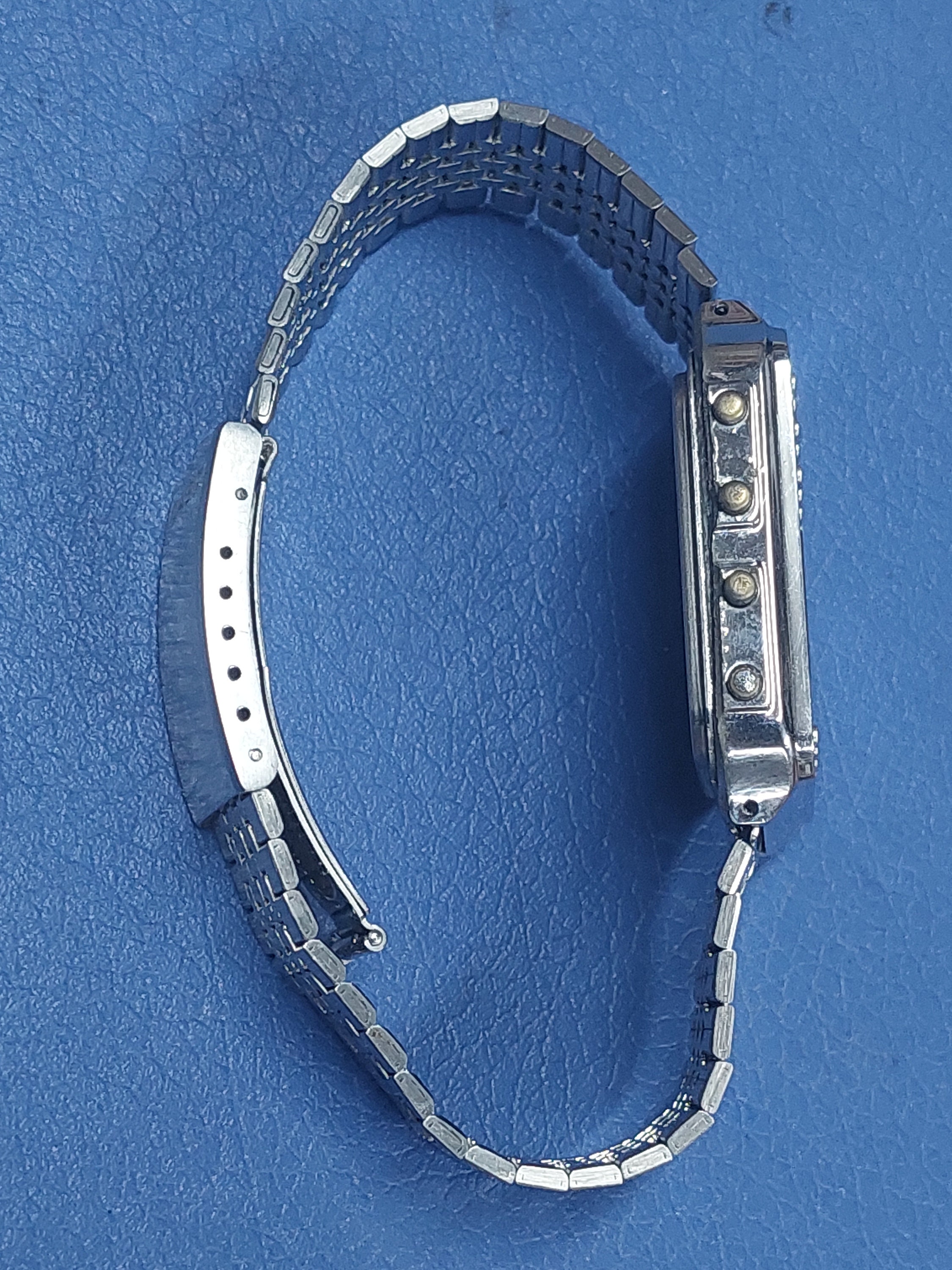 Vintage , Very Rare Casio Data Bank Watch Men 246 CD-401 Vintage , Very Rare Casio Data Bank Watch Men 246 CD-401
