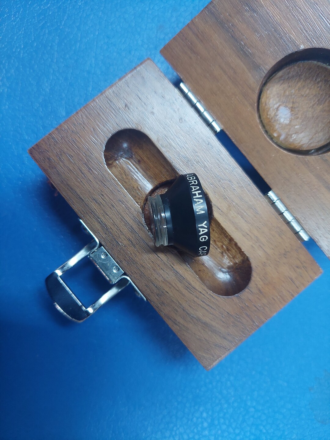 Ocular Abraham Capsulotomy Yag Laser Lens W/ Wooden Box *** Not Tested ...